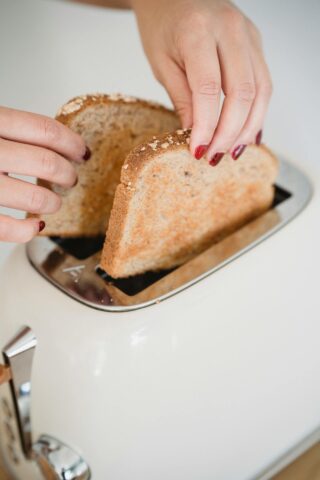 Fixing the Toaster Hoax: The Truth About Alan MacMasters - Cooking Indoor